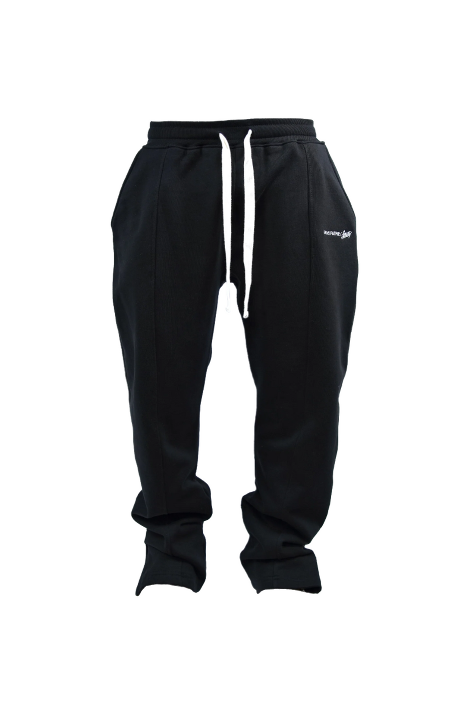 SP / COLLECTIONS – SANS PATRIE/ STUDIO